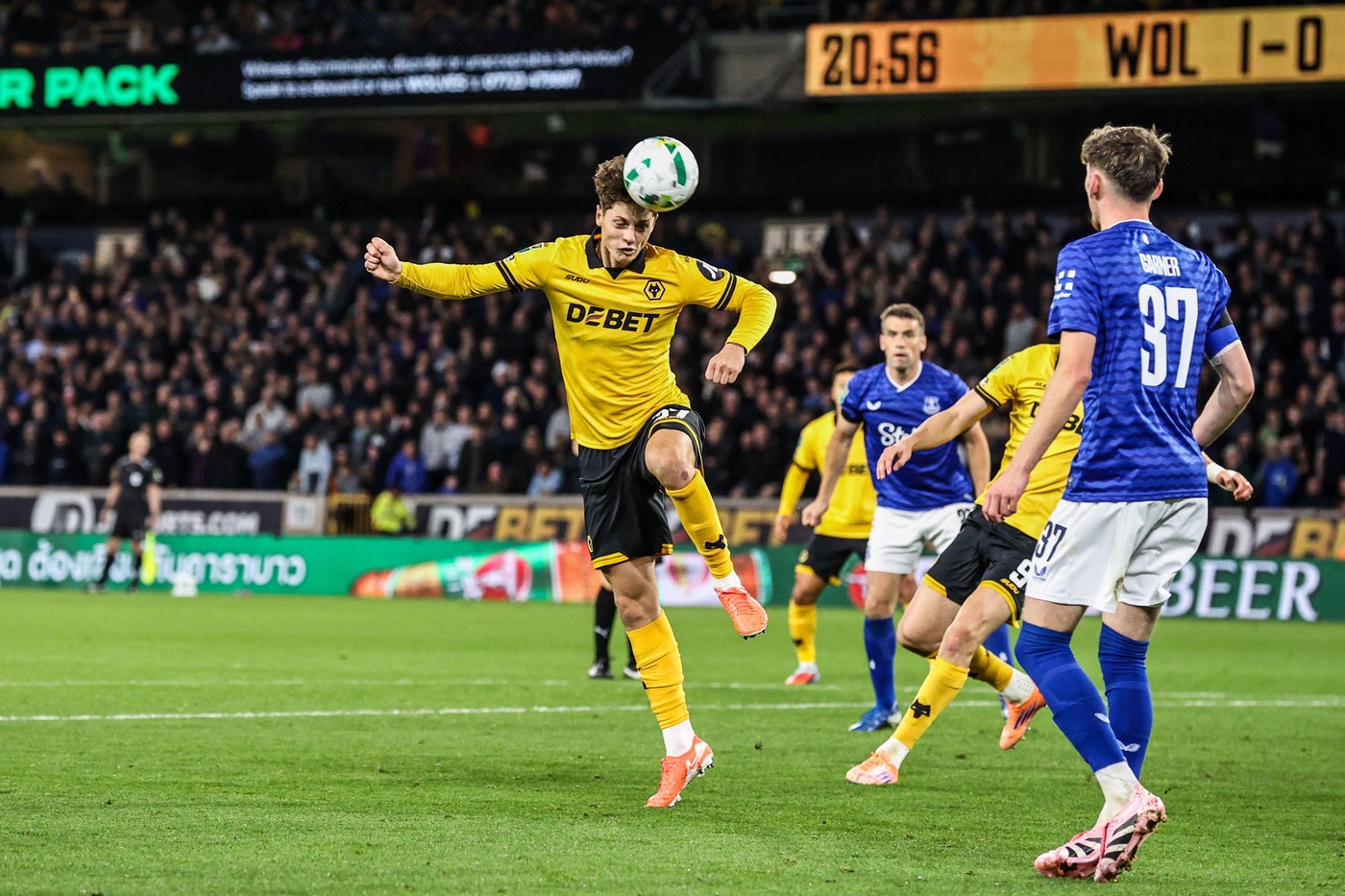 SportWin » Krejčí zazářil při výhře nad Wolves. Fanoušci už ho označují ...